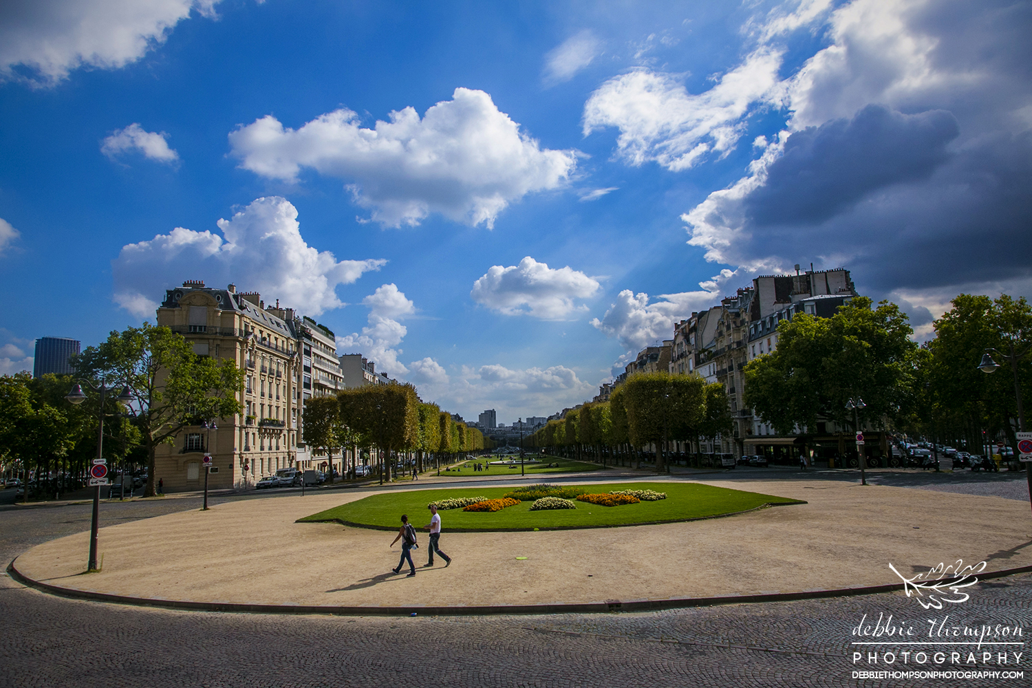 PARIS PICTURE TOUR – The English Explorer